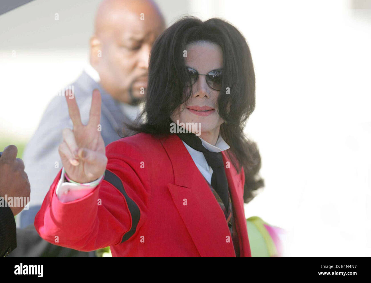 Michael jackson arrives santa maria hi-res stock photography and images ...