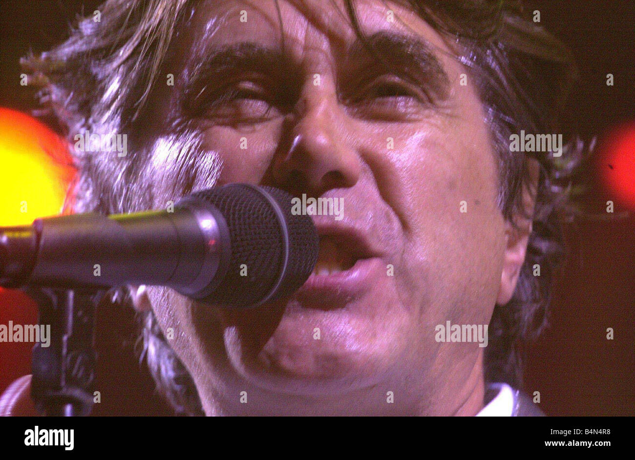 Brian ferry singing hi-res stock photography and images - Alamy