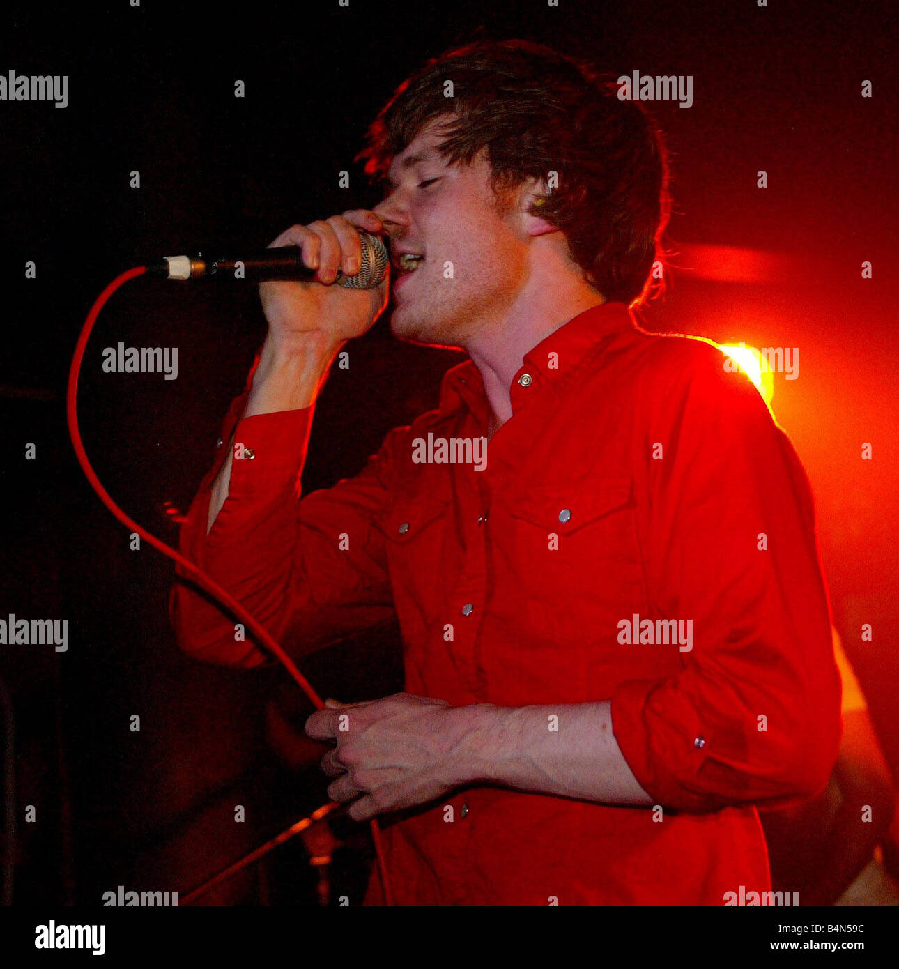 Idewild Band The lead singer Roddy Woomble of Idlewild play to ticket ...