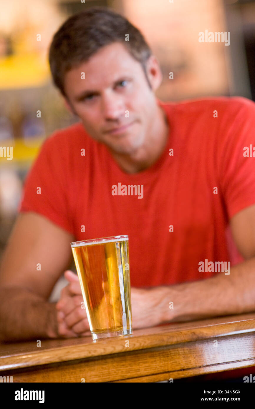Man having pint bar hi-res stock photography and images - Alamy