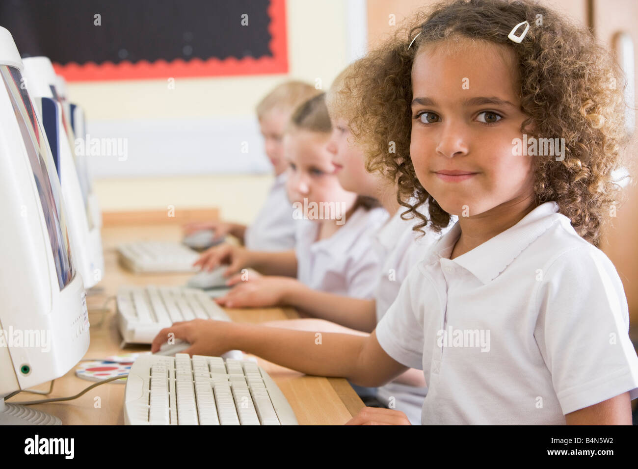 Caribbean girl student lab hi-res stock photography and images - Alamy
