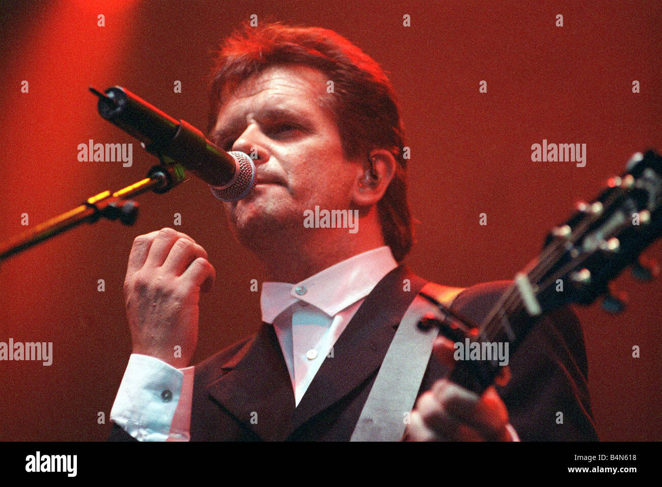Donnie Munro singer at his last Runrig concert August 1997 At Stirling ...