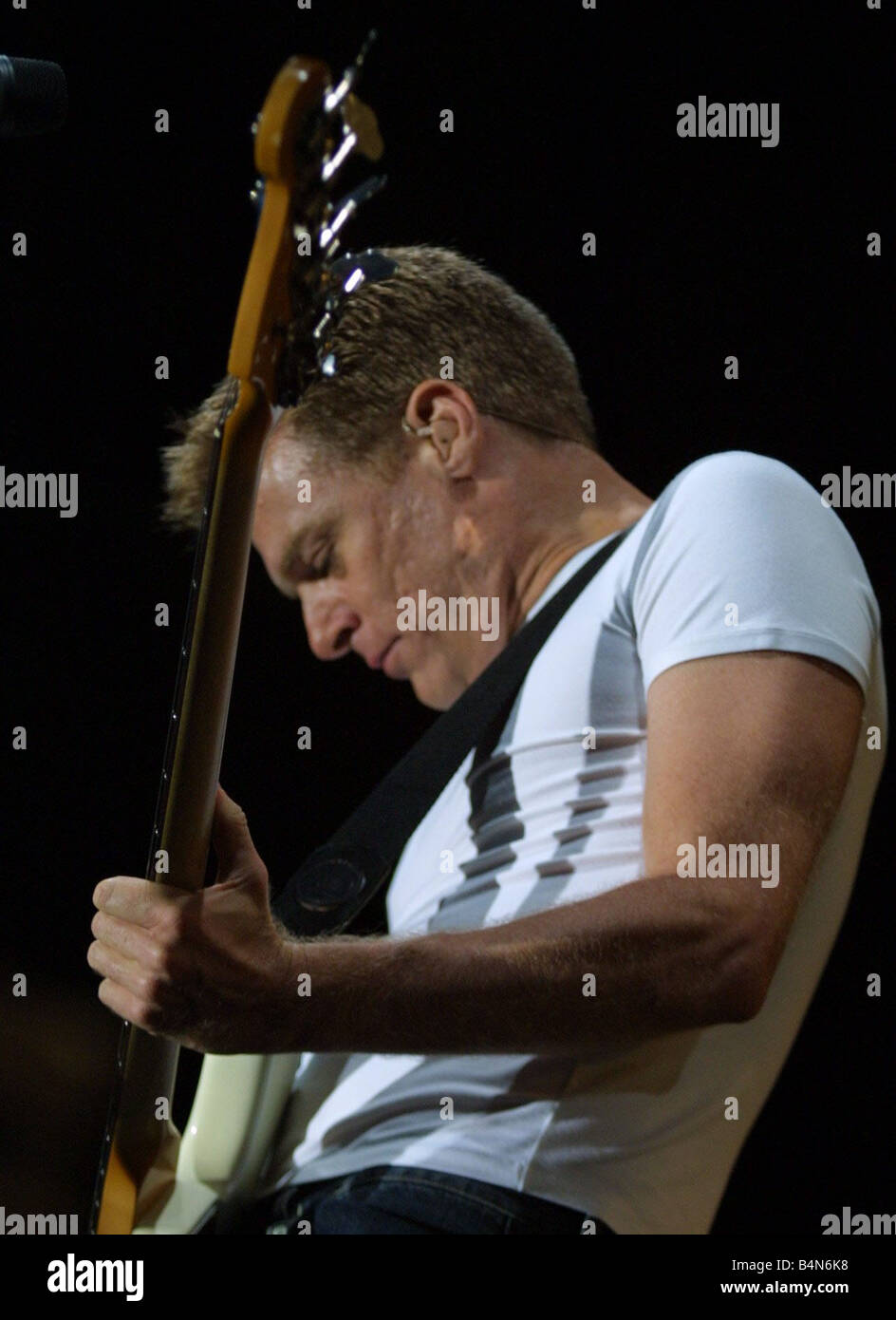 Canadian pop singer bryan adams hi-res stock photography and images - Alamy