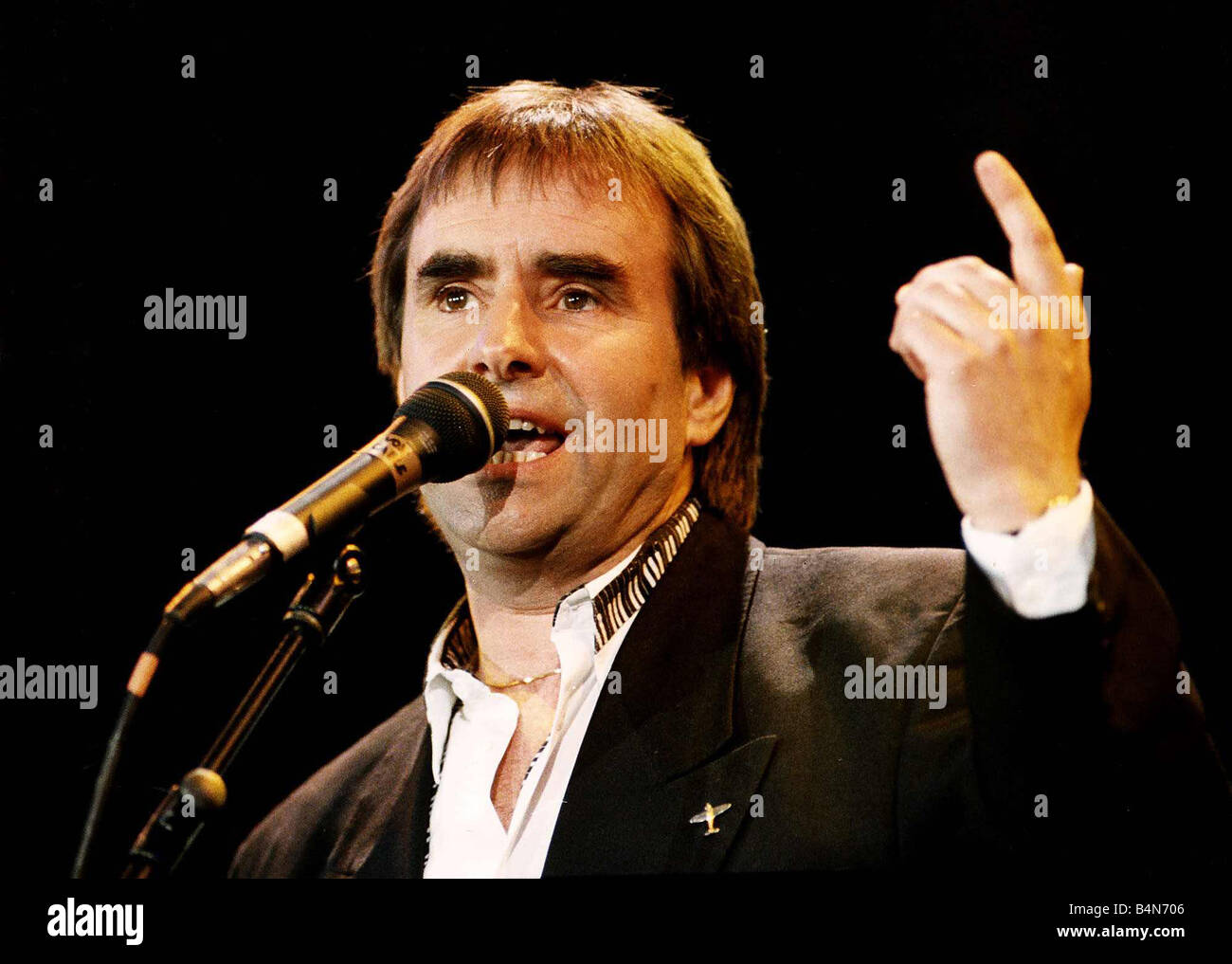 Chris De Burgh singer and songwriter performing at the Kurdism Concert ...