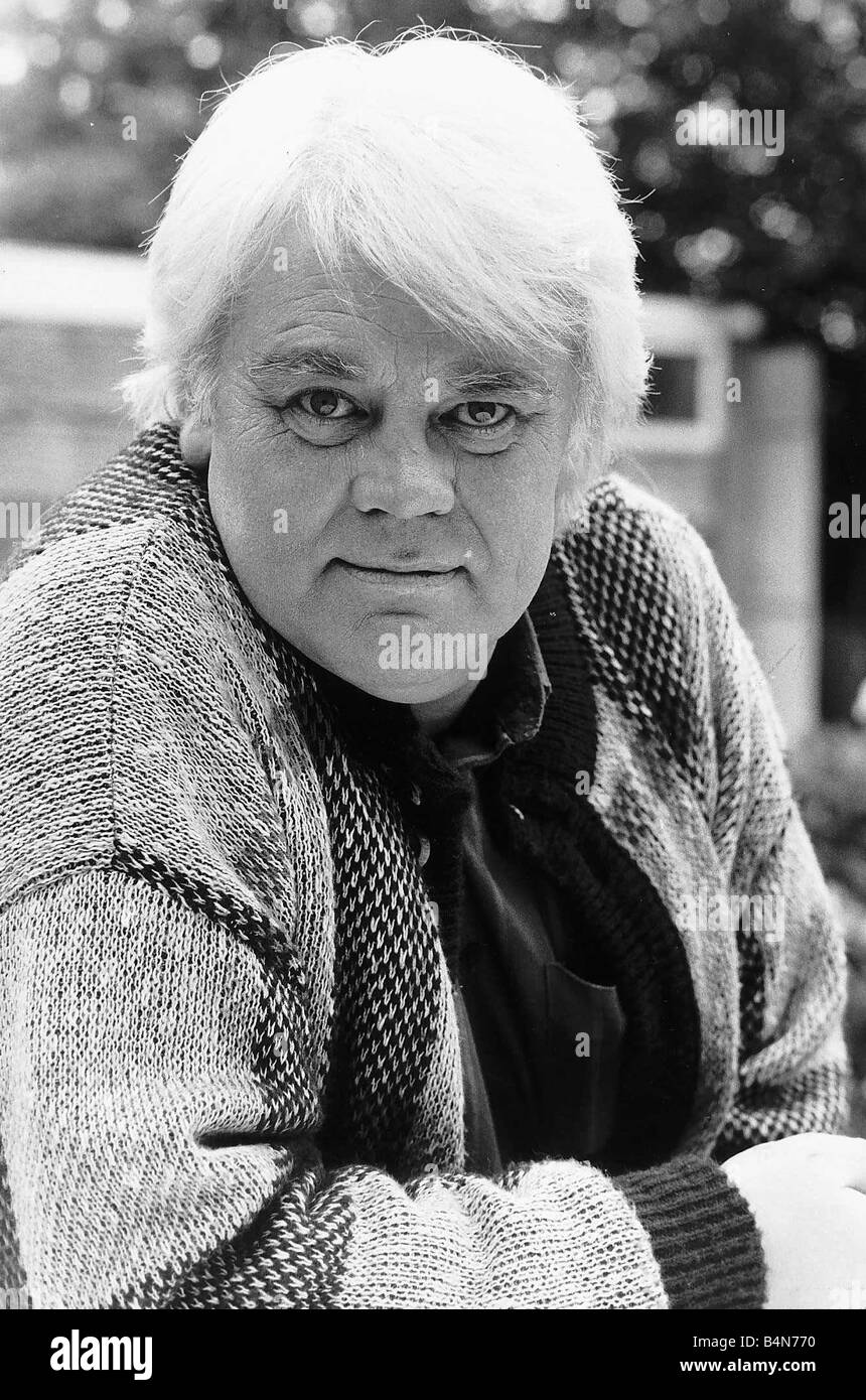 Actor tony booth Black and White Stock Photos & Images - Alamy
