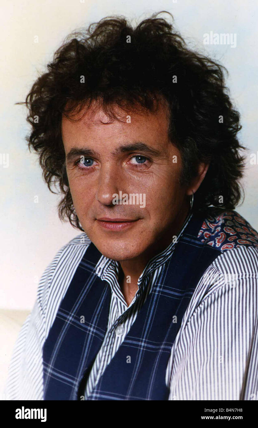 Essex actors hi-res stock photography and images - Alamy