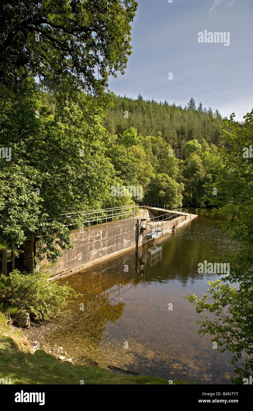 Outflow water flow control management energy hi-res stock photography ...