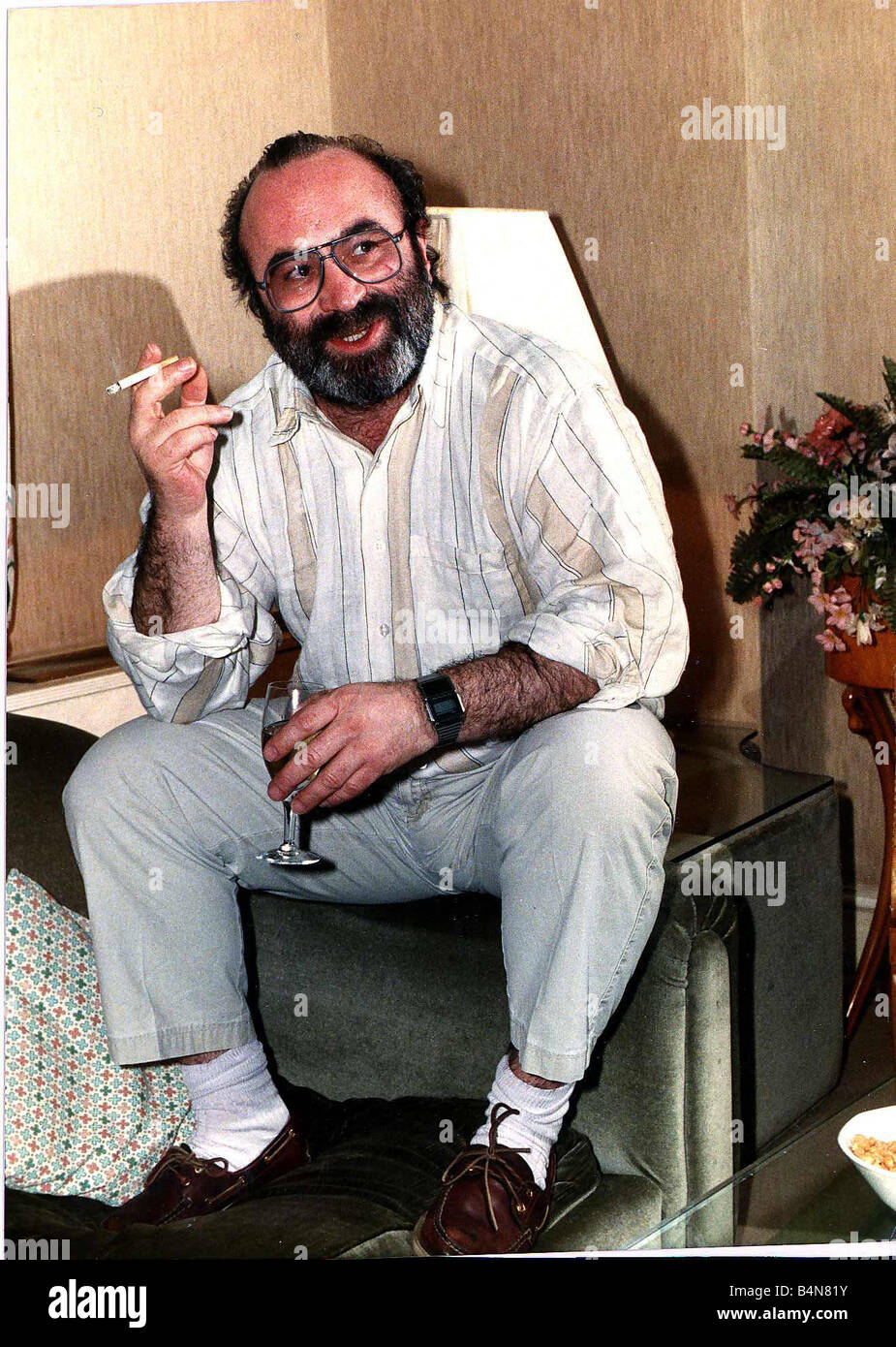 Bob hoskins hi-res stock photography and images - Alamy