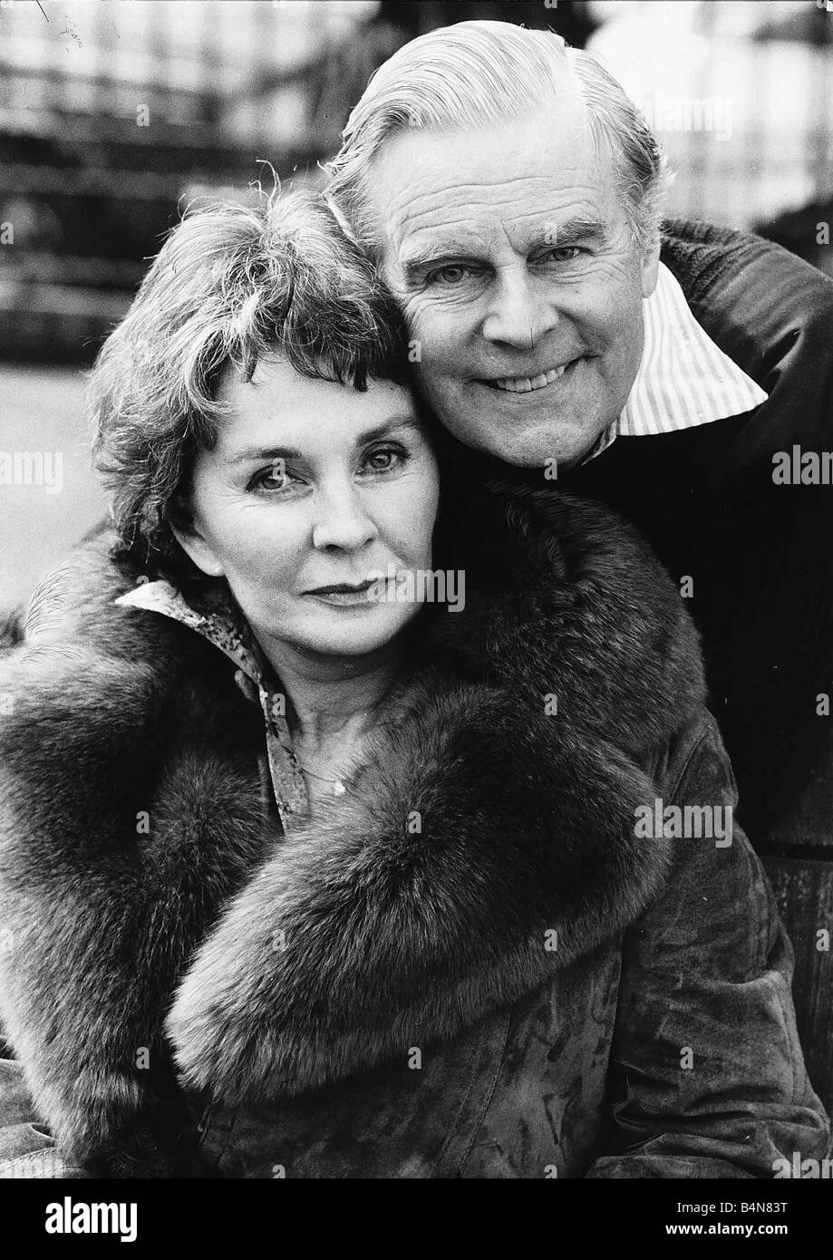 Ian Carmichael actor with co star Jean Simmons April 1982 Stock Photo ...