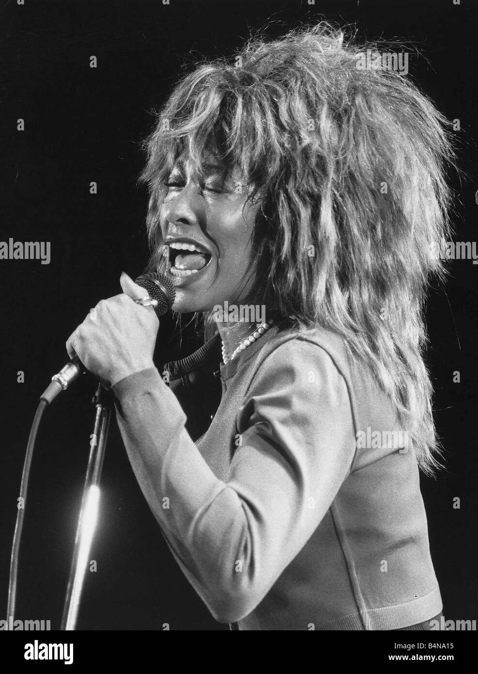 Tina turner stage Black and White Stock Photos & Images - Alamy