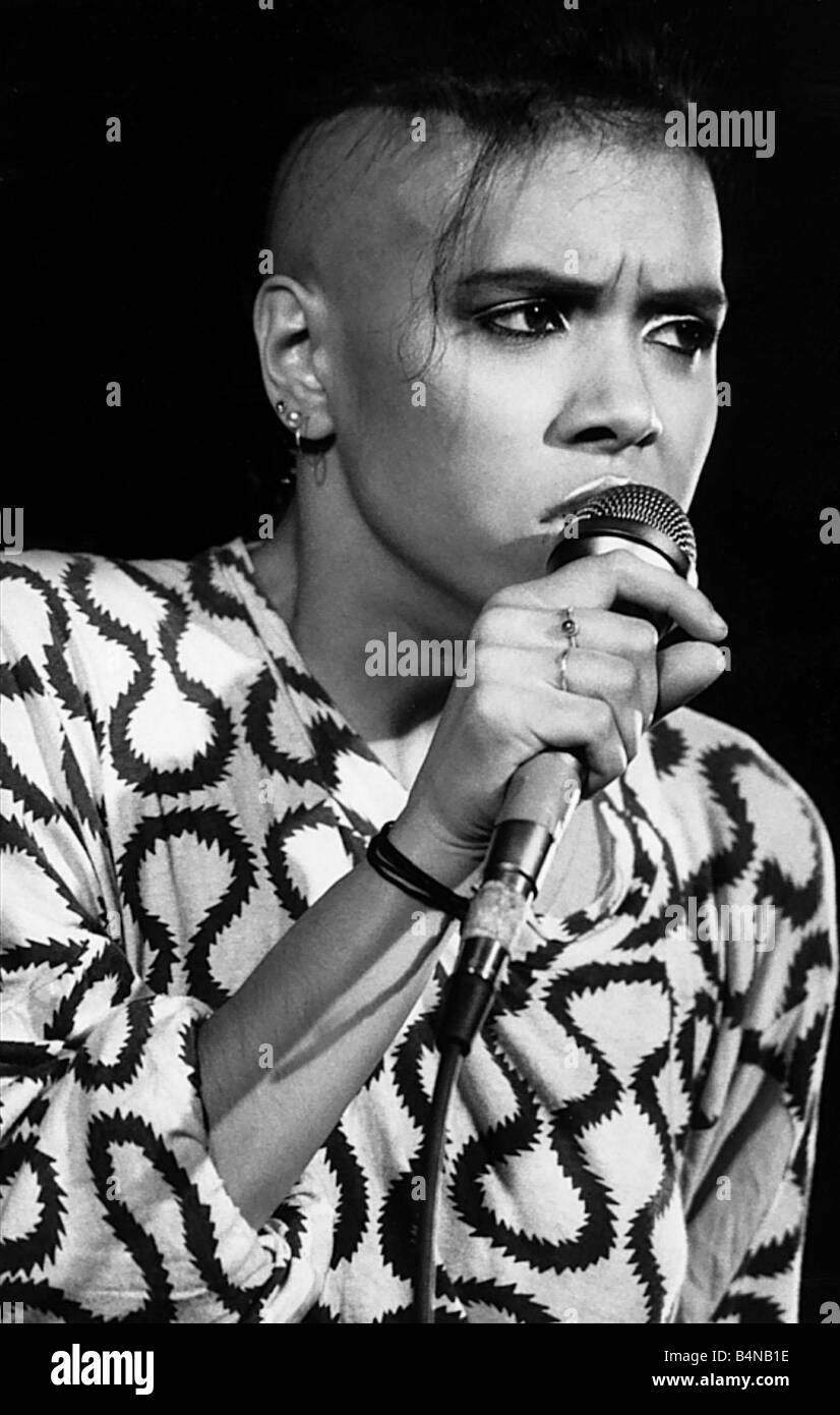 Annabella lwin hi-res stock photography and images - Alamy