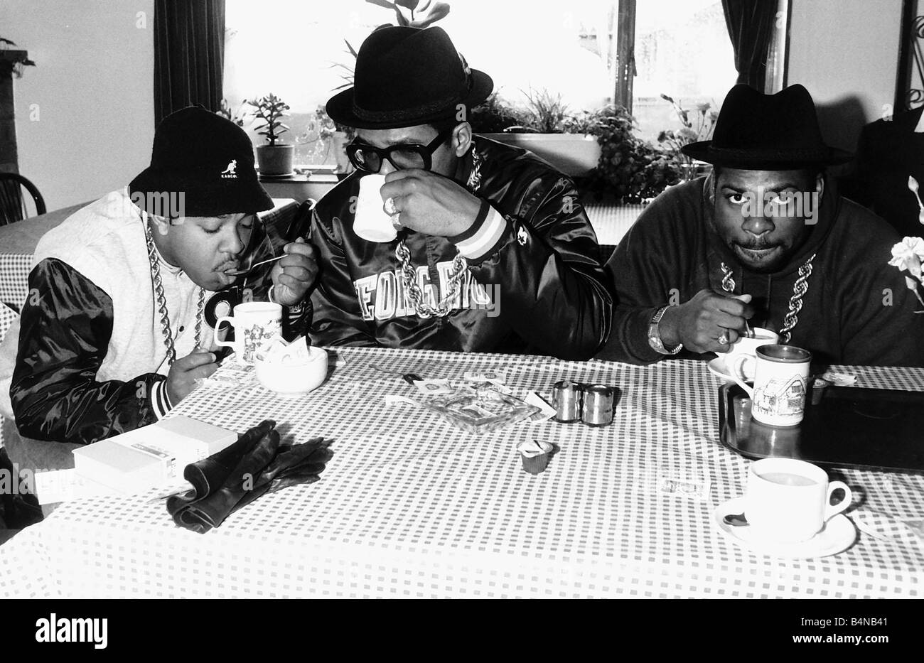 Run dmc 1980s hi-res stock photography and images - Alamy