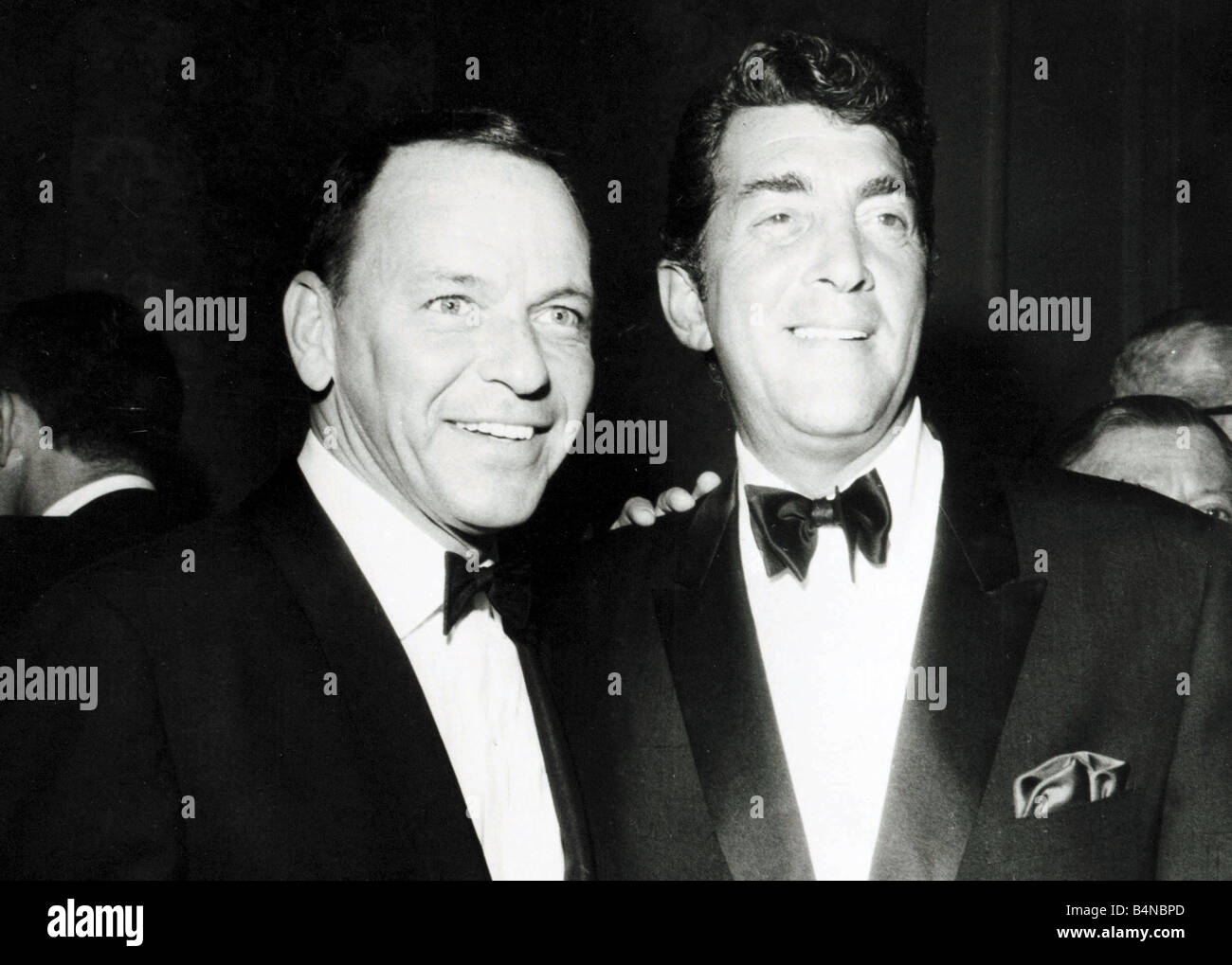 Frank Sinatra and Dean Martin circa 1958 Stock Photo - Alamy