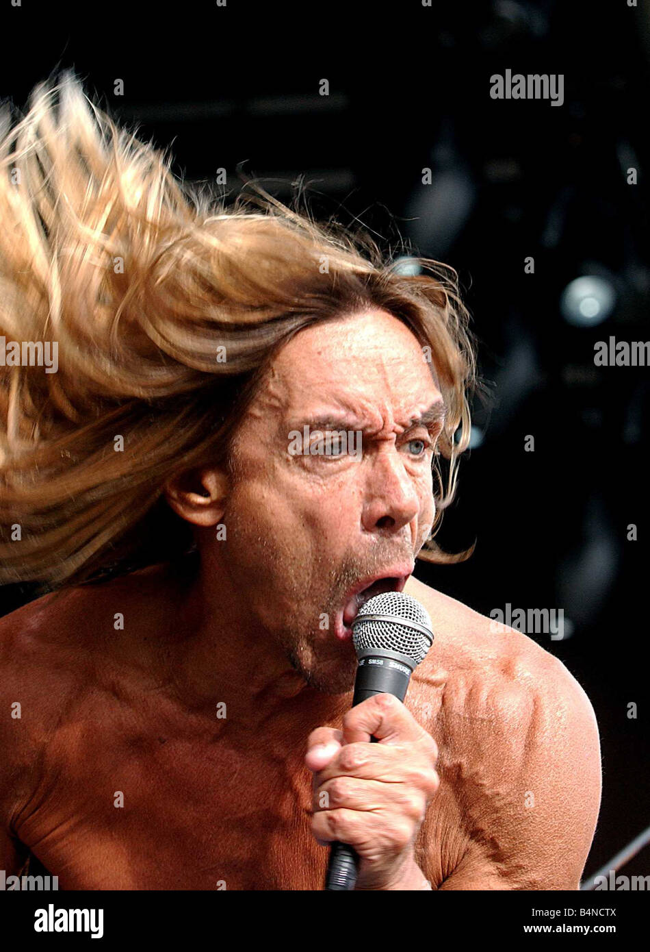 Glasgow green concert hi-res stock photography and images - Alamy