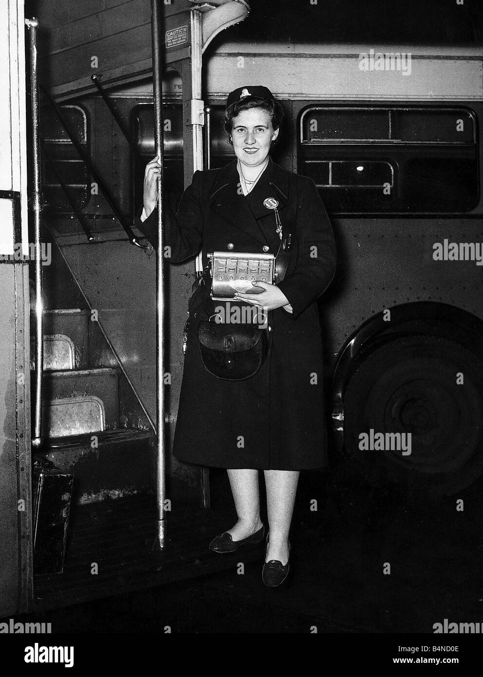 Isa Jarvie sacked bus conductress who was then reinstated but her ...