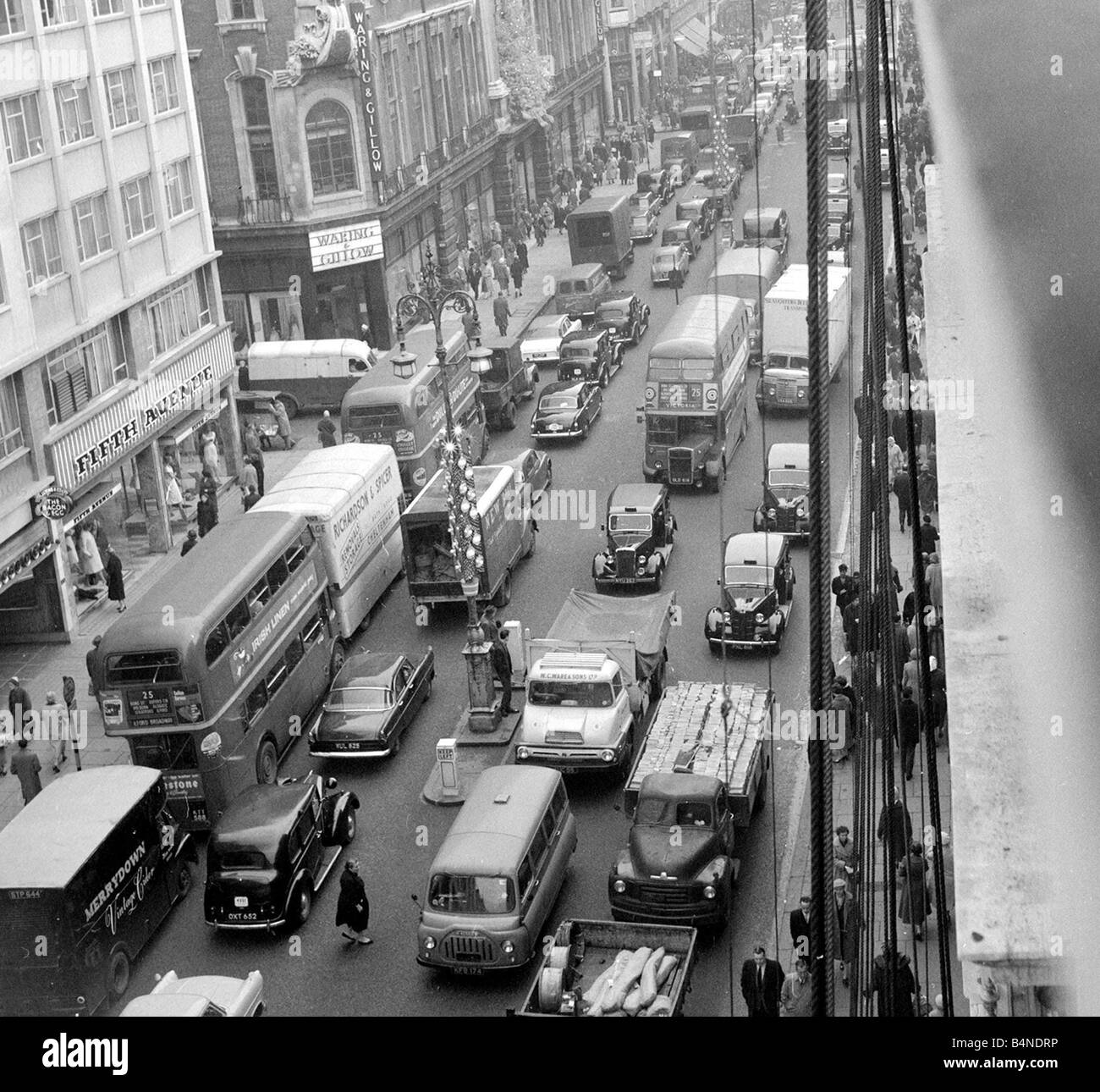 Christmas London 1950s High Resolution Stock Photography and Images - Alamy