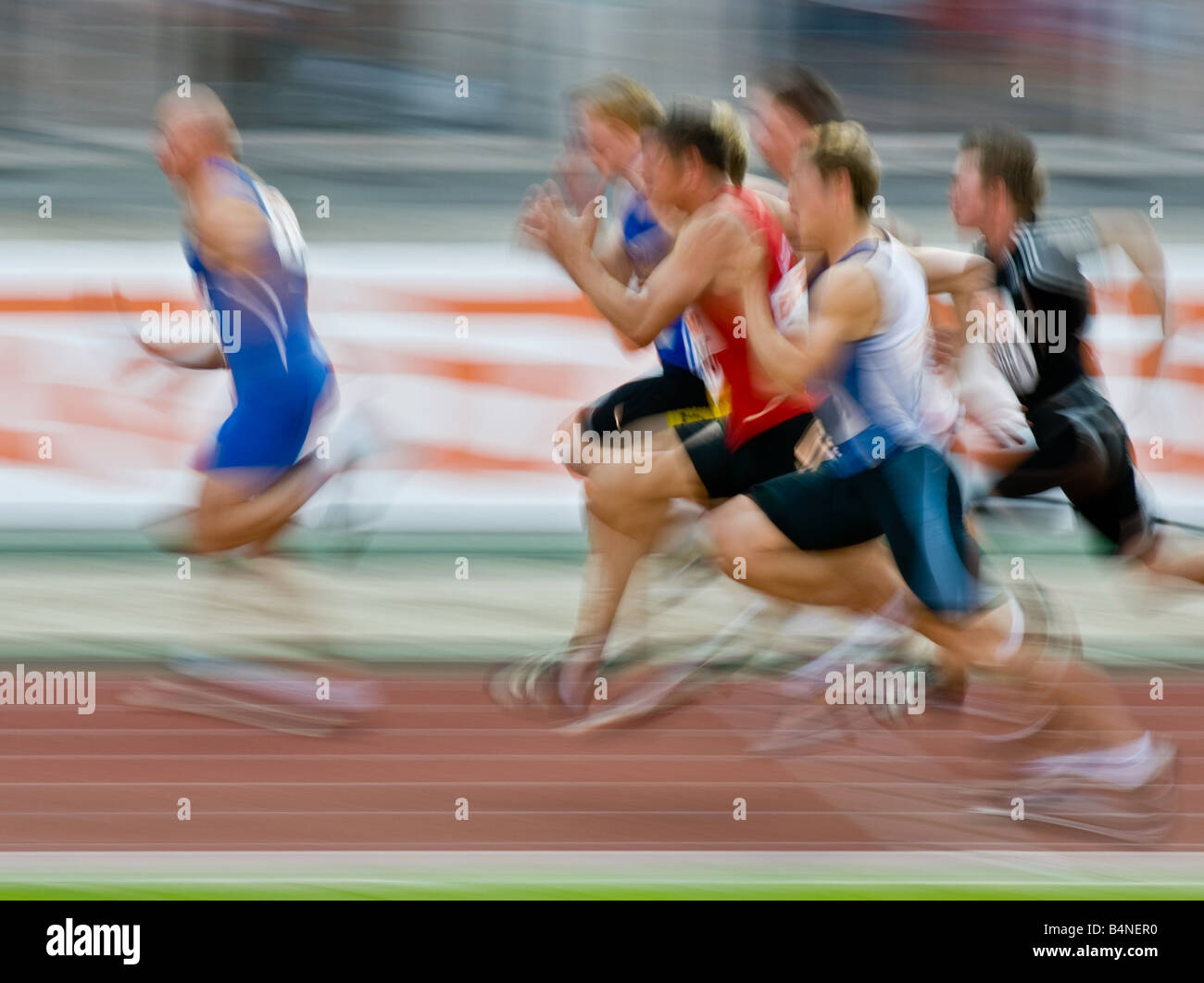 Relay sprinter starting block hi-res stock photography and images - Alamy
