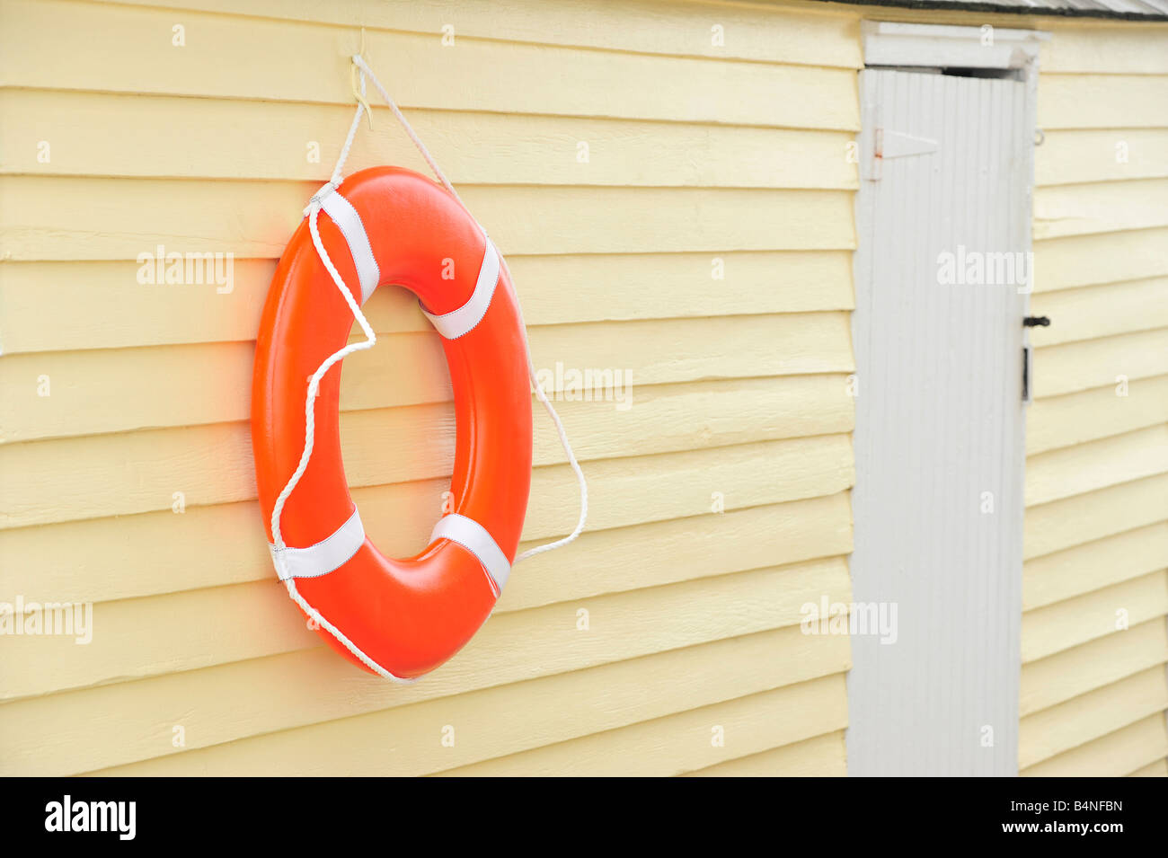 Yellow life raft hi-res stock photography and images - Alamy