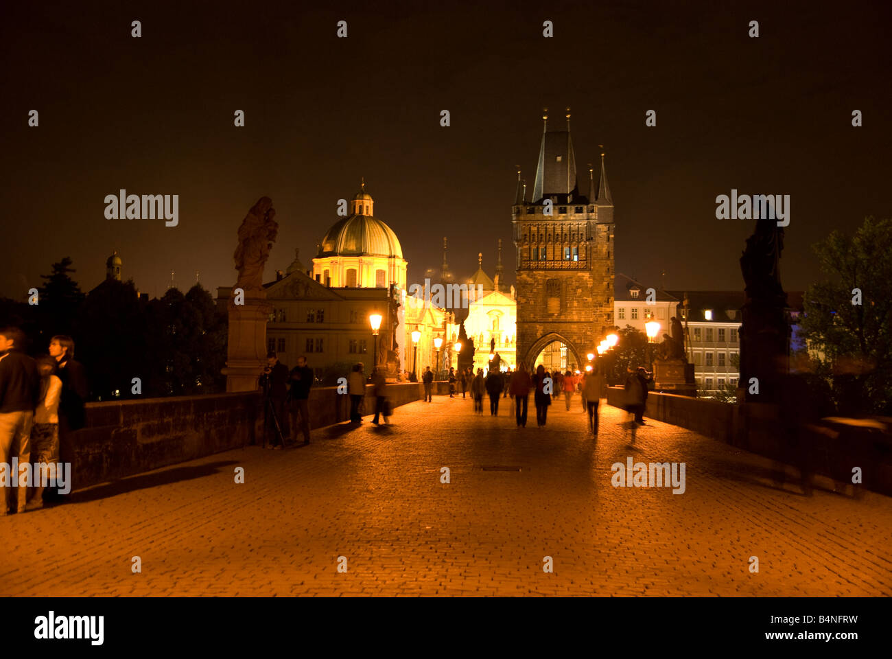 Karlov bridge hi-res stock photography and images - Alamy