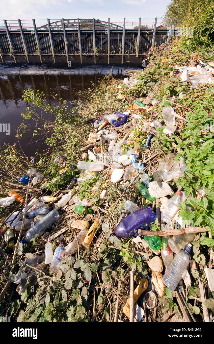 Trash screen bridge at Stanley Ferry, Wakefield, West Yorkshire, Great ...