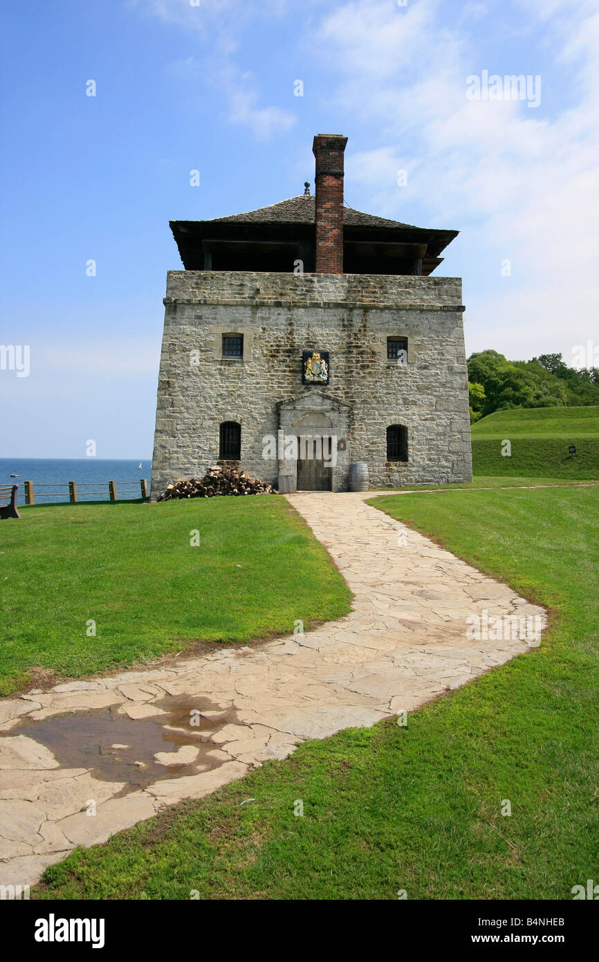Redoubt fort hi-res stock photography and images - Alamy