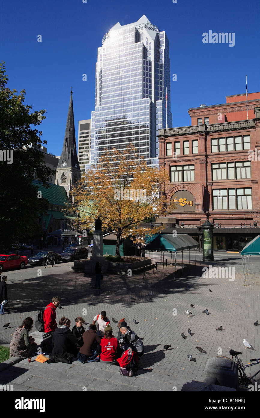 Kpmg tower hi-res stock photography and images - Alamy