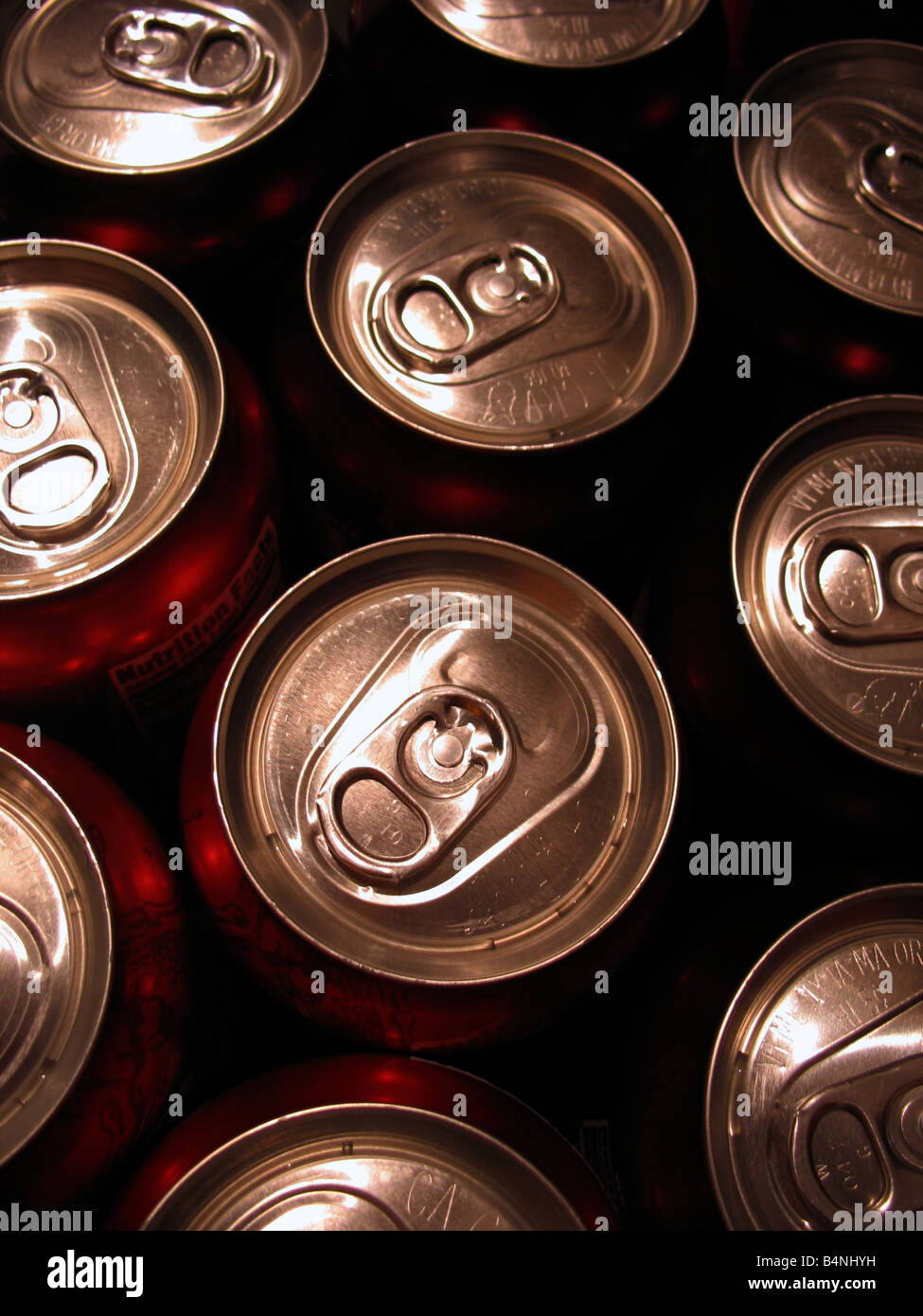Macro shot of the tops of a bunch of aluminum cans Stock Photo - Alamy