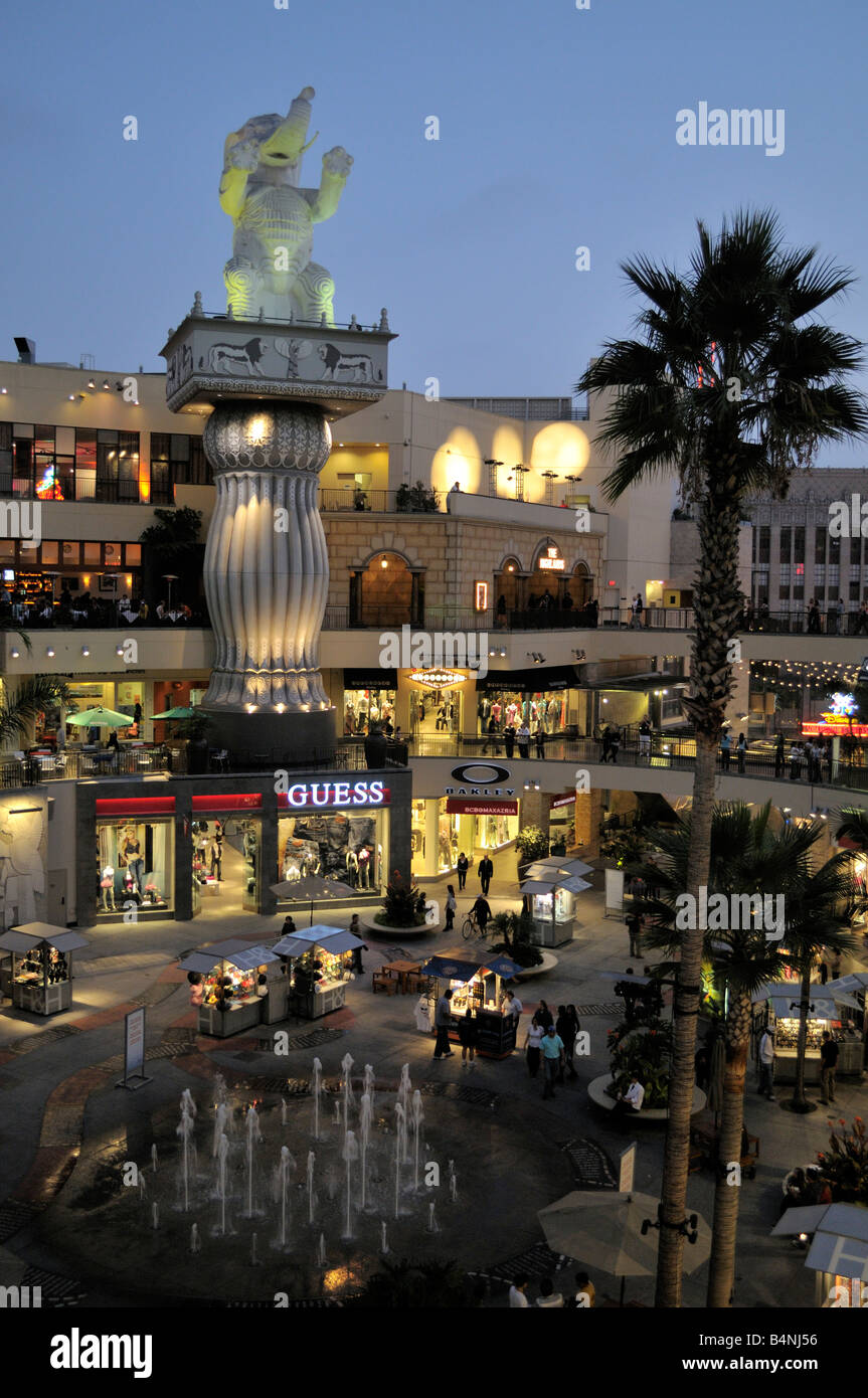 Highland center shopping mall hi-res stock photography and images - Alamy