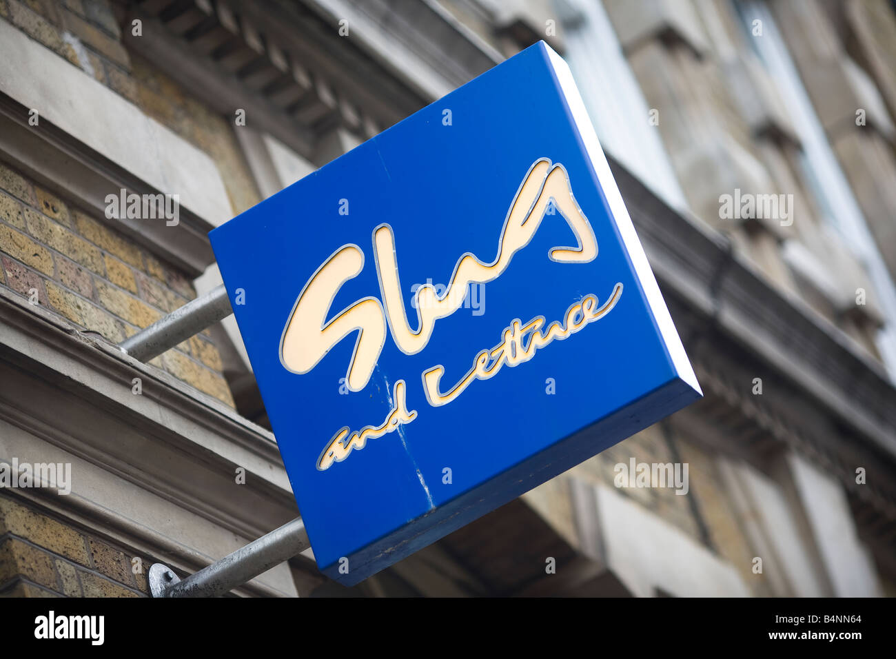 Slug pub hi-res stock photography and images - Alamy