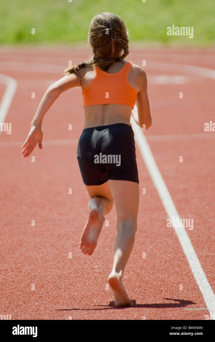 Junior sprinter Nachwuchssprinterin Stock Photo - Alamy