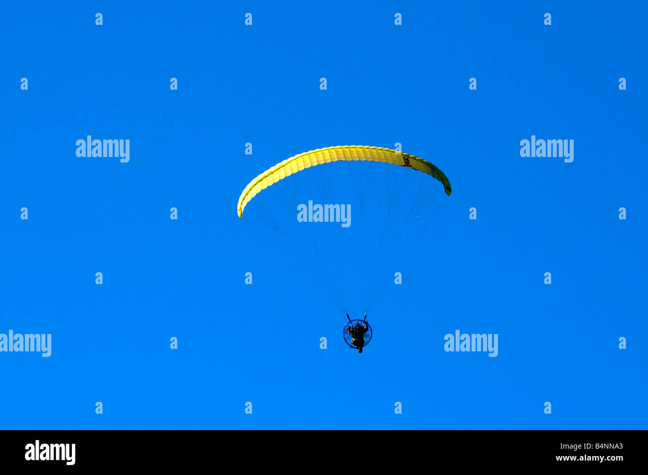 Kite powered vehicle hi-res stock photography and images - Alamy