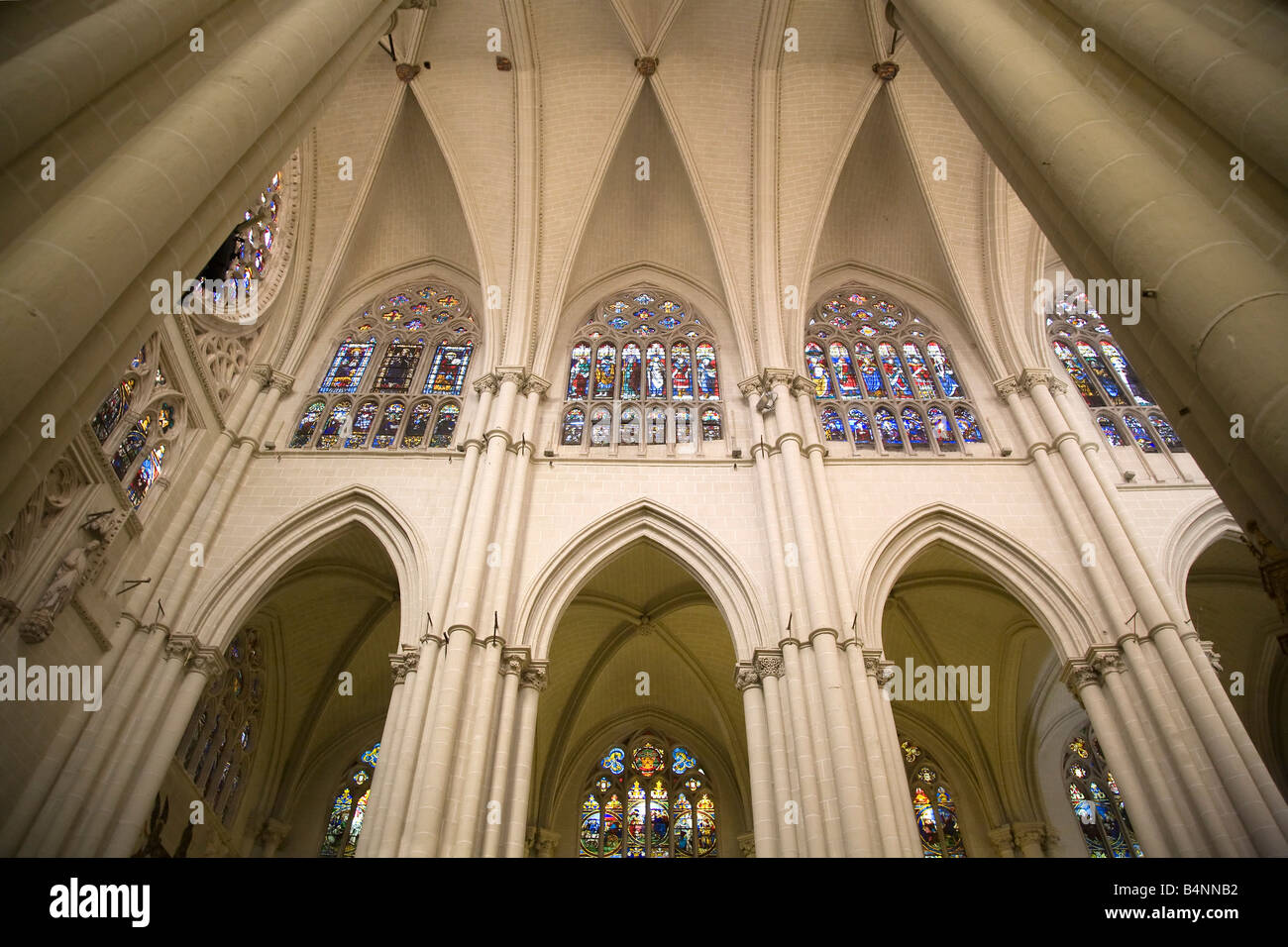 Toledo Cathedral, Spain- interior 1 Stock Photo - Alamy