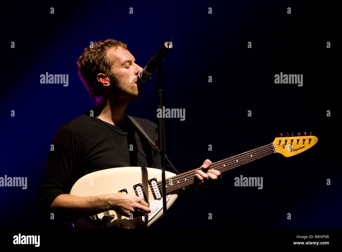 Coldplay Live 2003 Chris Martin