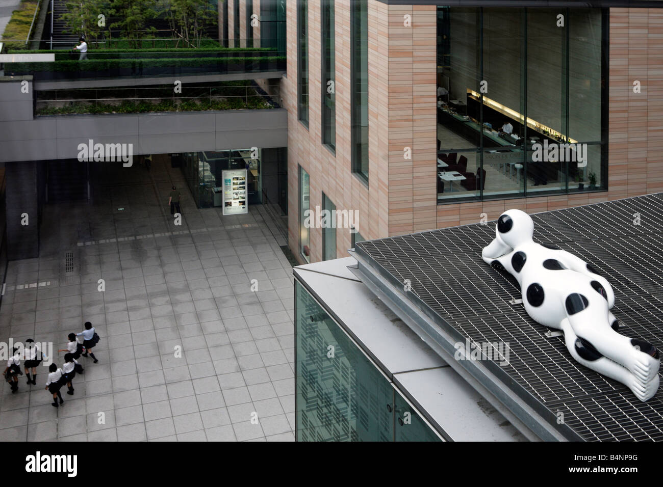Tokyo architecture shiodome hi-res stock photography and images - Alamy