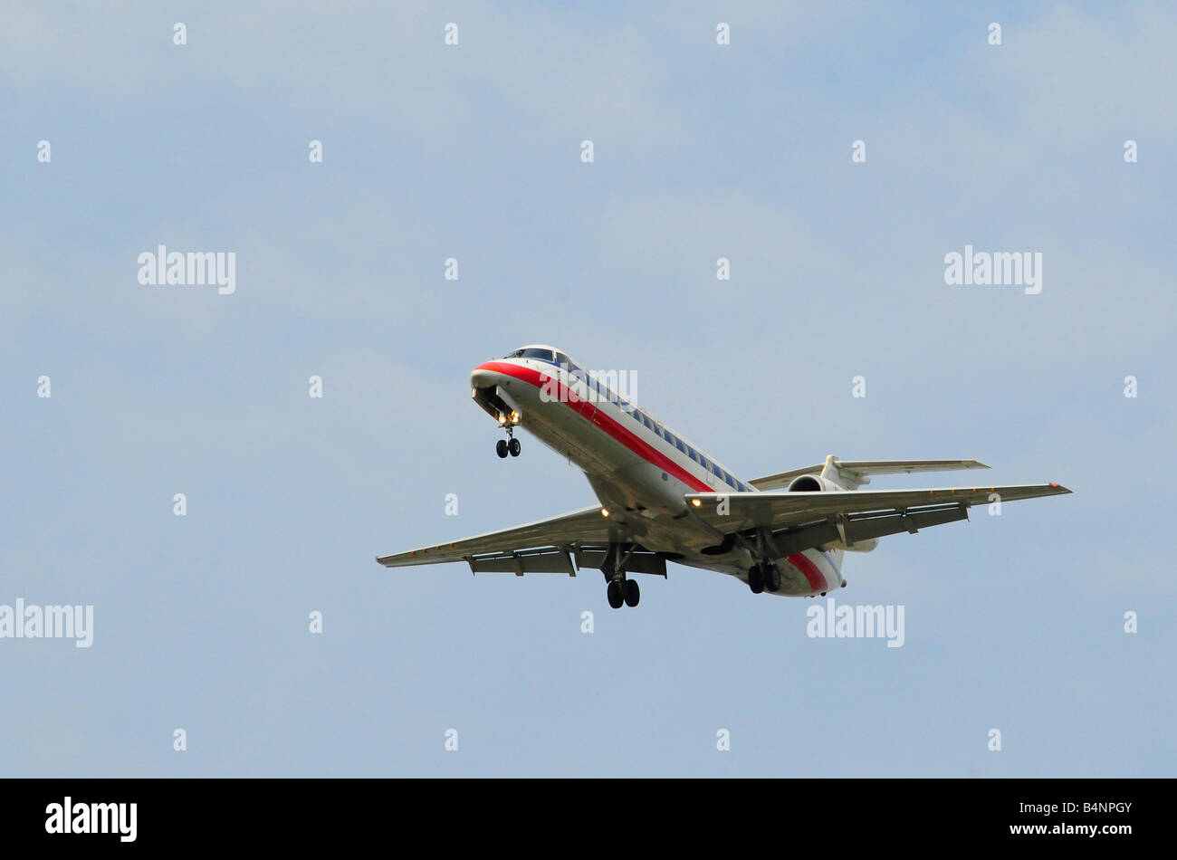 American Airlines commuter or regional jet Stock Photo - Alamy