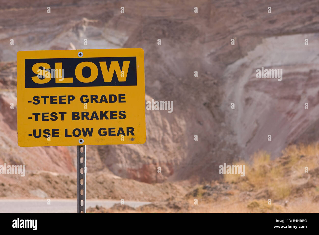 Low gear road sign hi-res stock photography and images - Alamy