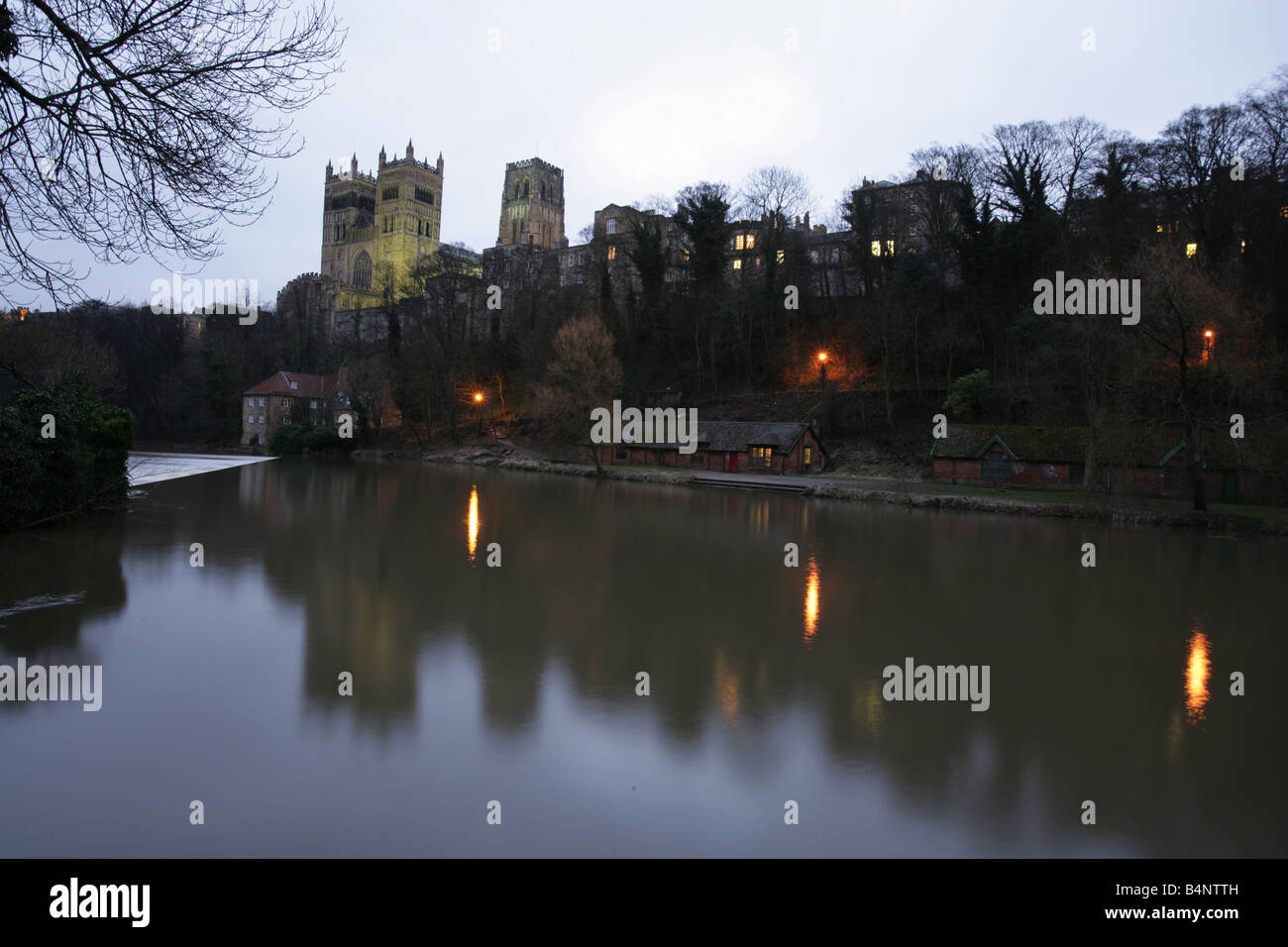 City of Durham, England. Night view of the River Wear with the floodlit ...