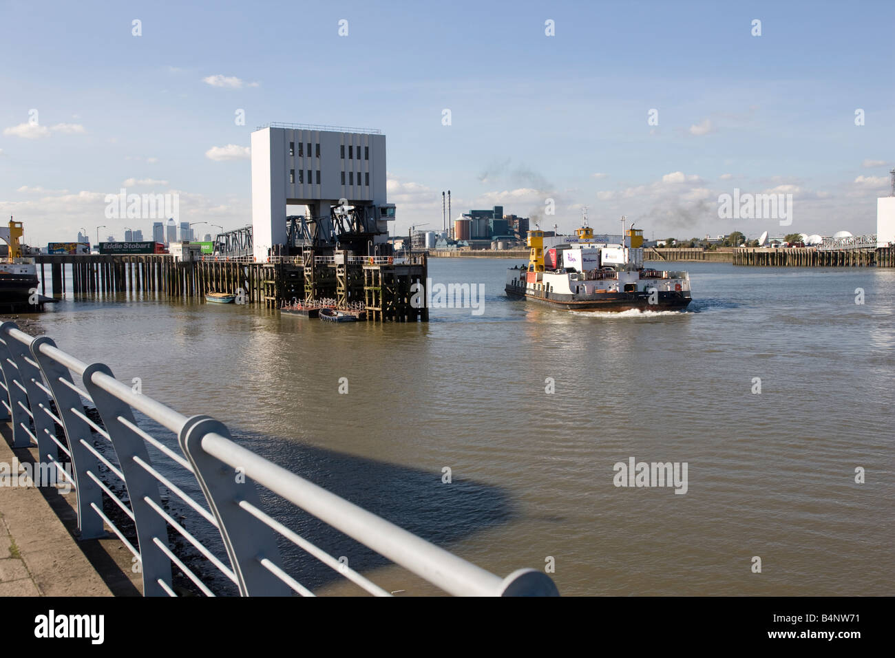 The Woolwich Ferry River Thames London Stock Photo - Alamy