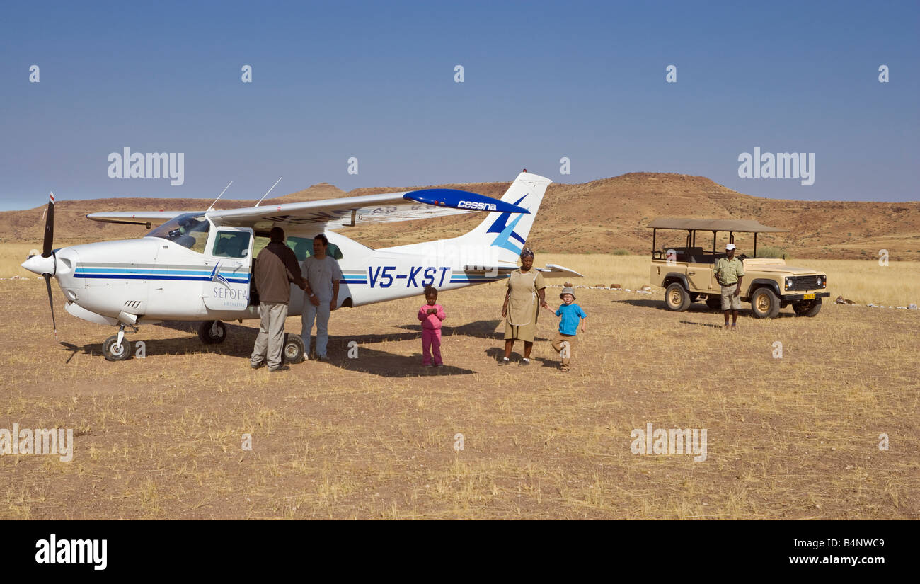 Private safari plane hi-res stock photography and images - Alamy