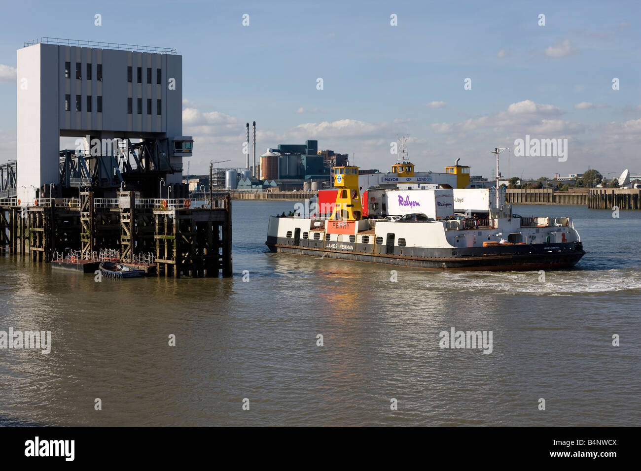 The Woolwich Ferry River Thames London Stock Photo - Alamy