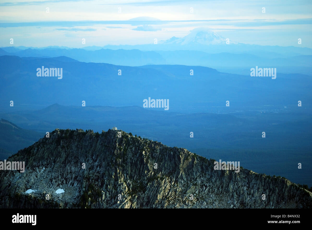 An aerial view of the lookout on Washington's Mt. Pilchuck Stock Photo ...