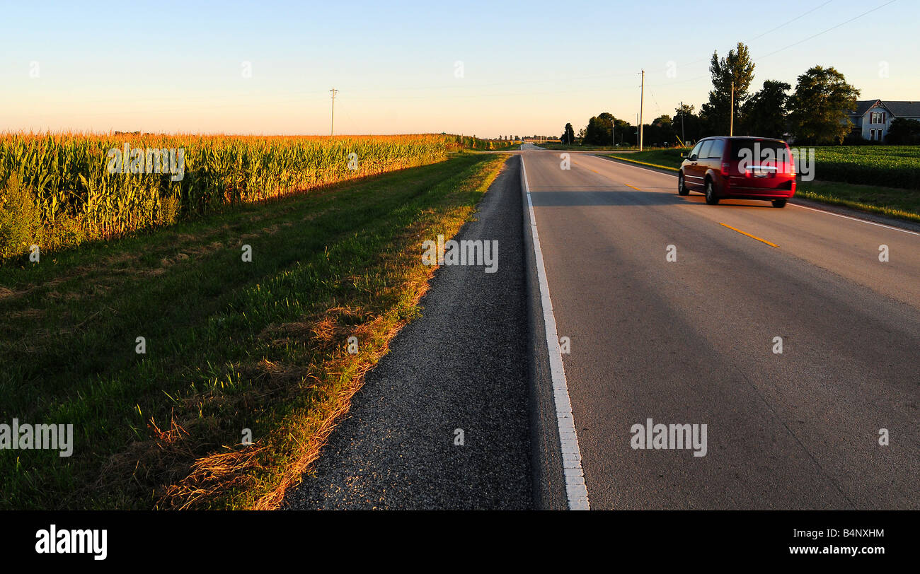 Highway Divider High Resolution Stock Photography and Images - Alamy