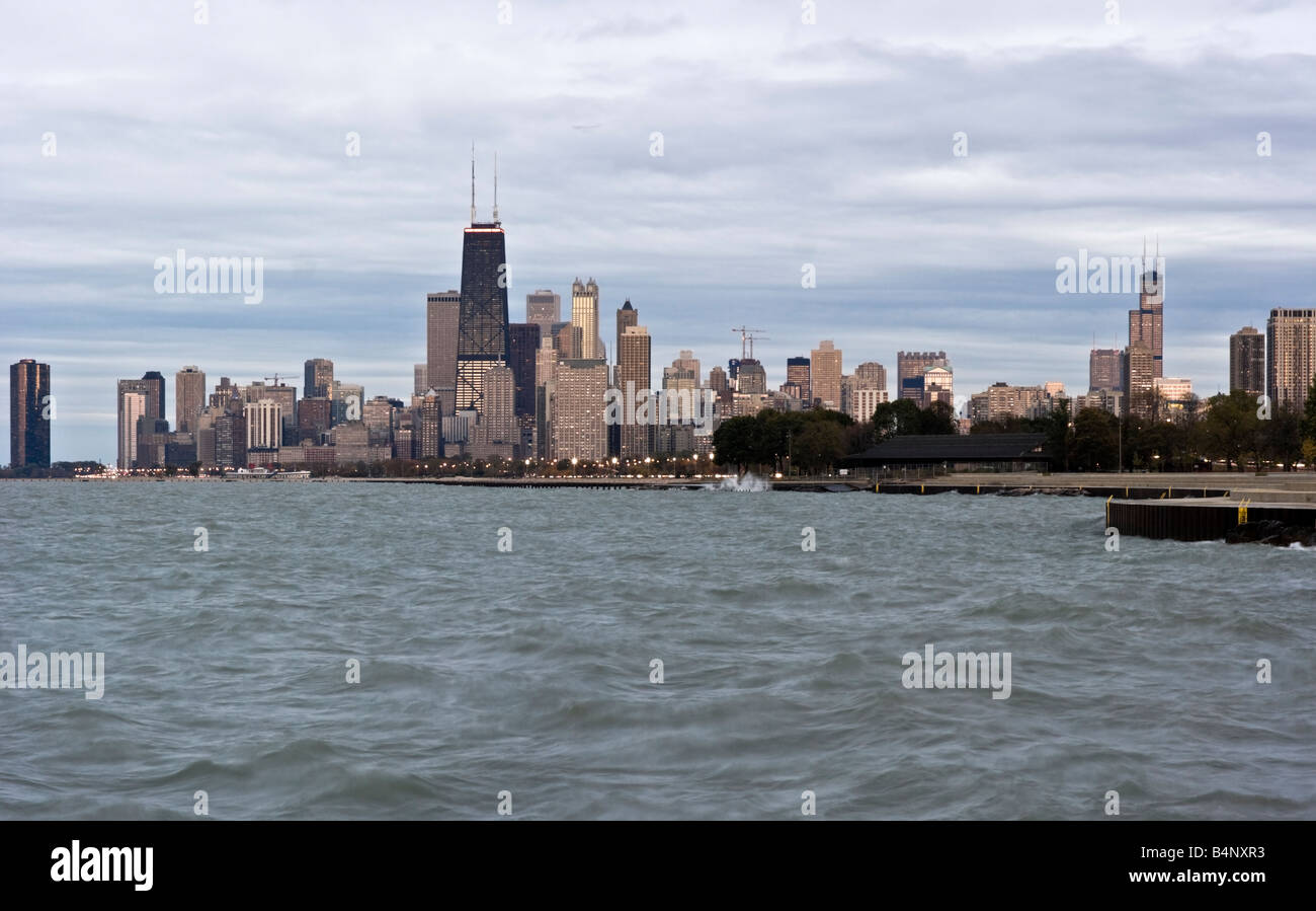 North side downtown chicago hi-res stock photography and images - Alamy