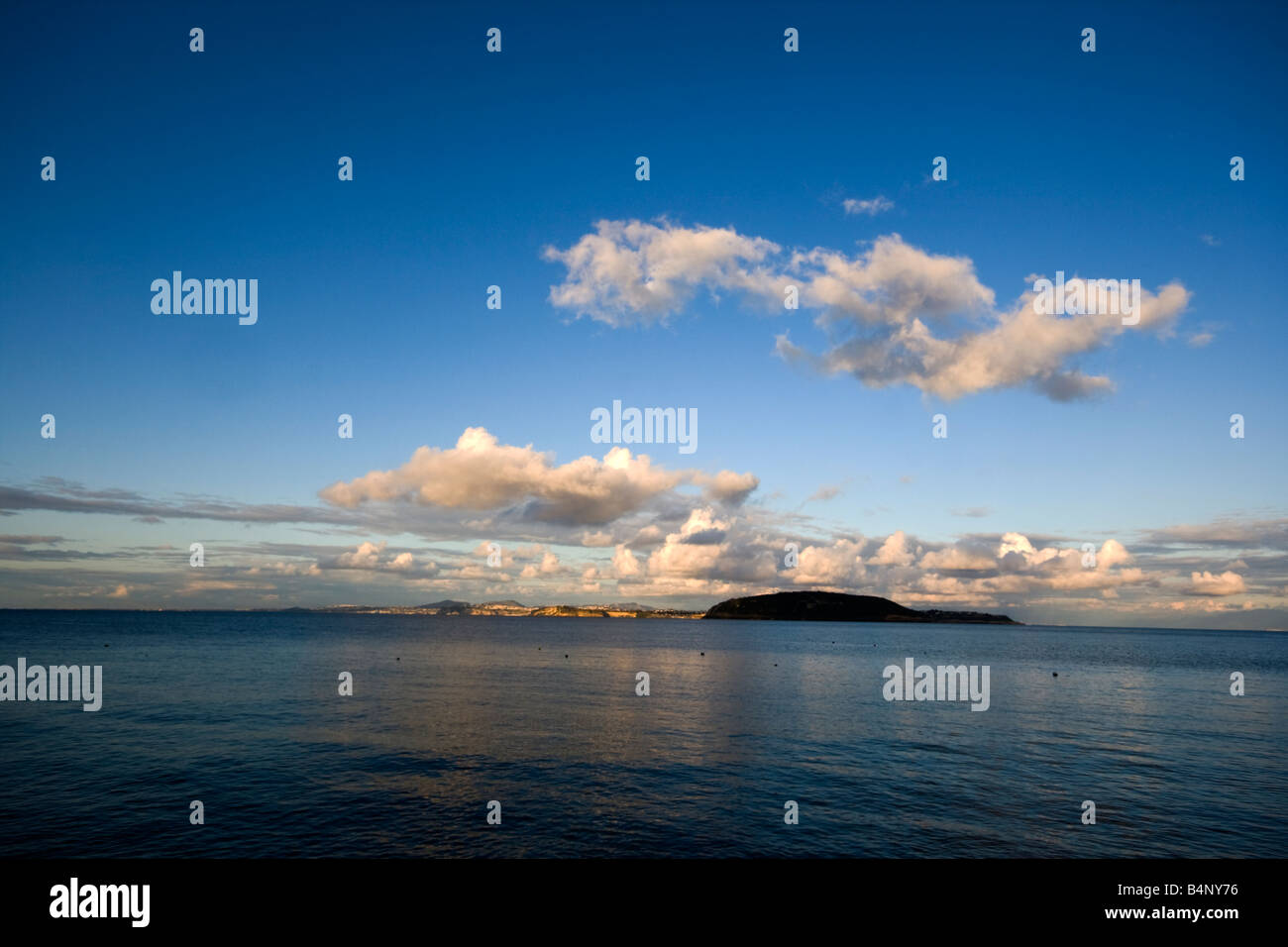 Minimal landscape hi-res stock photography and images - Alamy