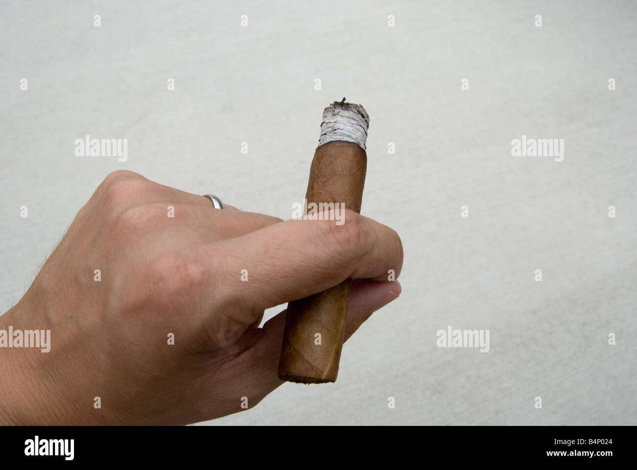 Ash hand hi-res stock photography and images - Alamy