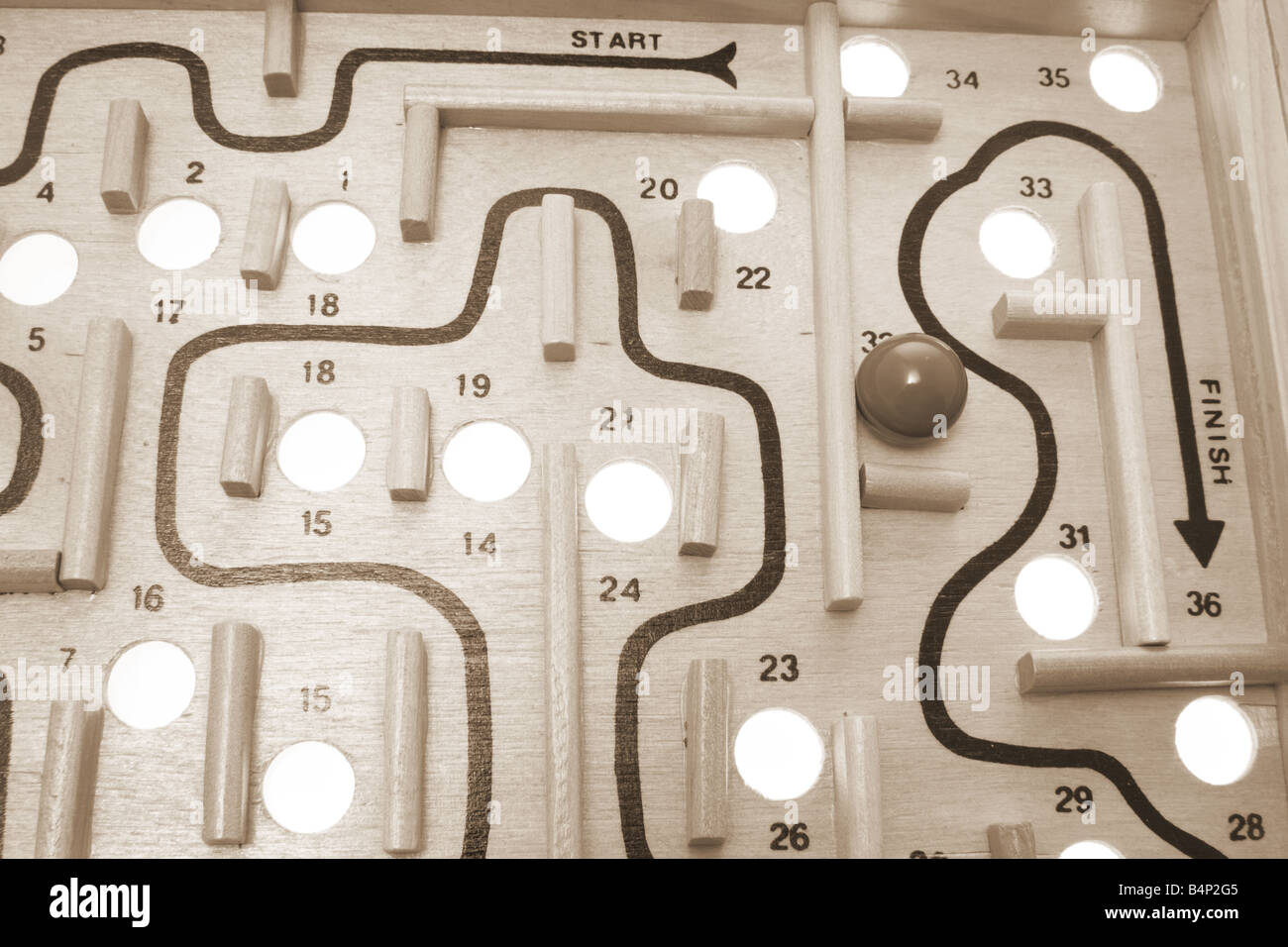 Maze game hi-res stock photography and images - Alamy