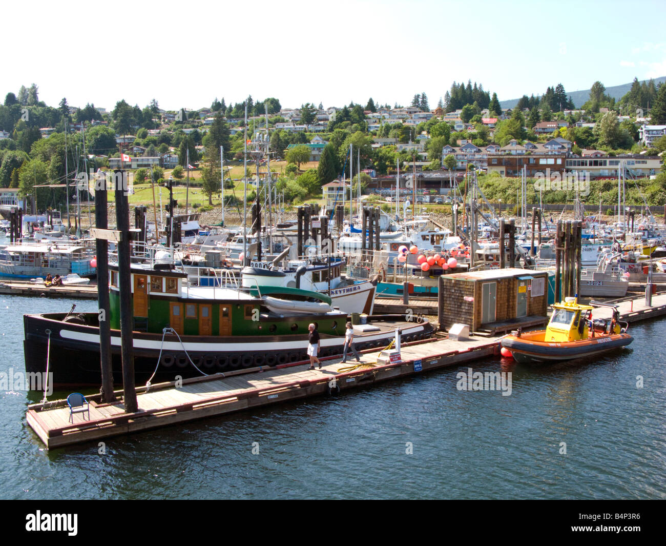 Gibsons bc hi-res stock photography and images - Alamy