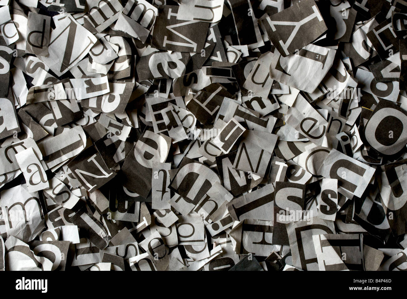 Newspaper cuttings hi-res stock photography and images - Alamy