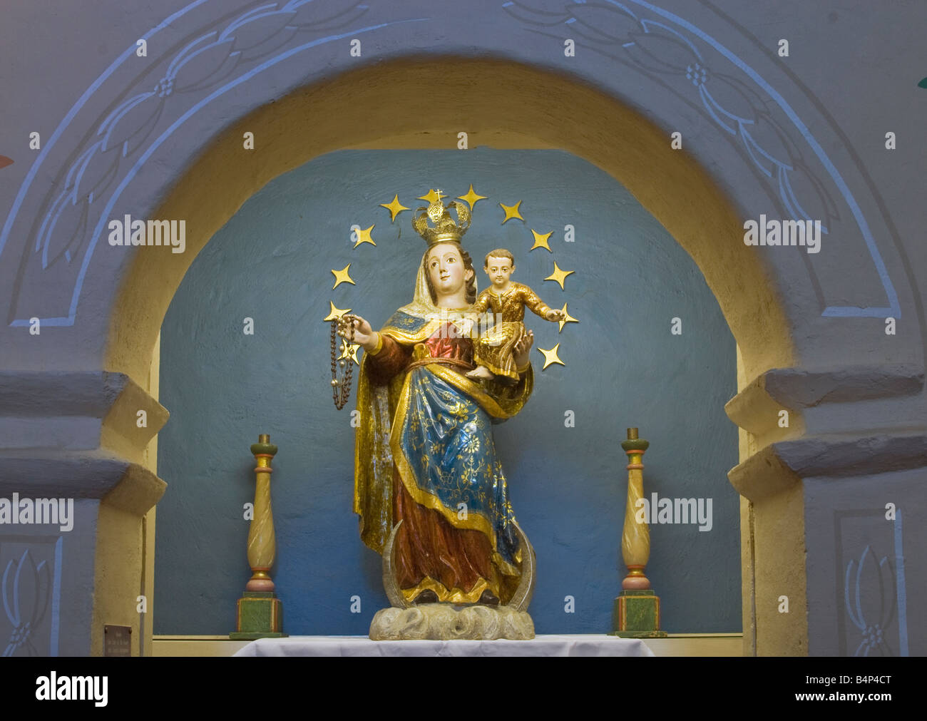 Interior church mission santa ines hi-res stock photography and images ...