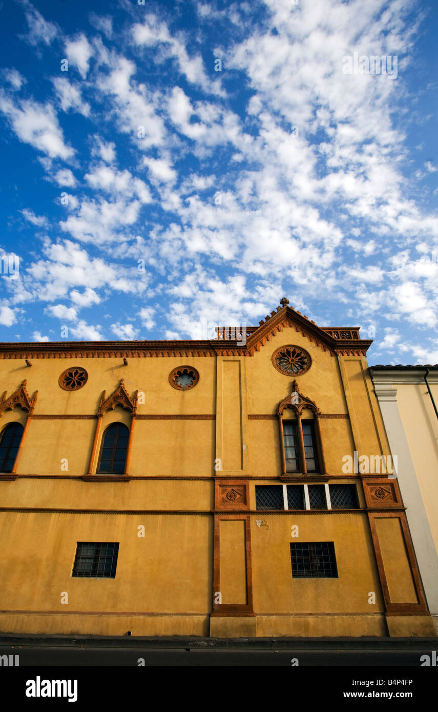 Ancientbuilding hi-res stock photography and images - Alamy